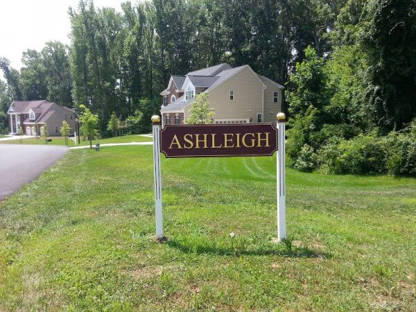 Development Entrance Sign at Ashleigh in Lanham. We make great signs!